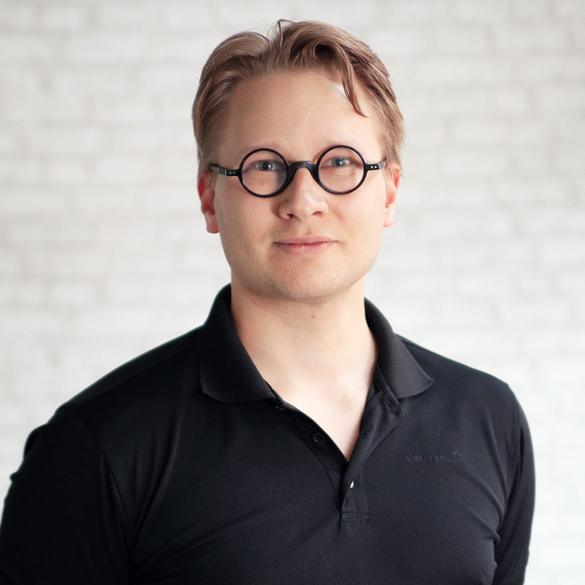 Tuomas Hyvönen - StepUp